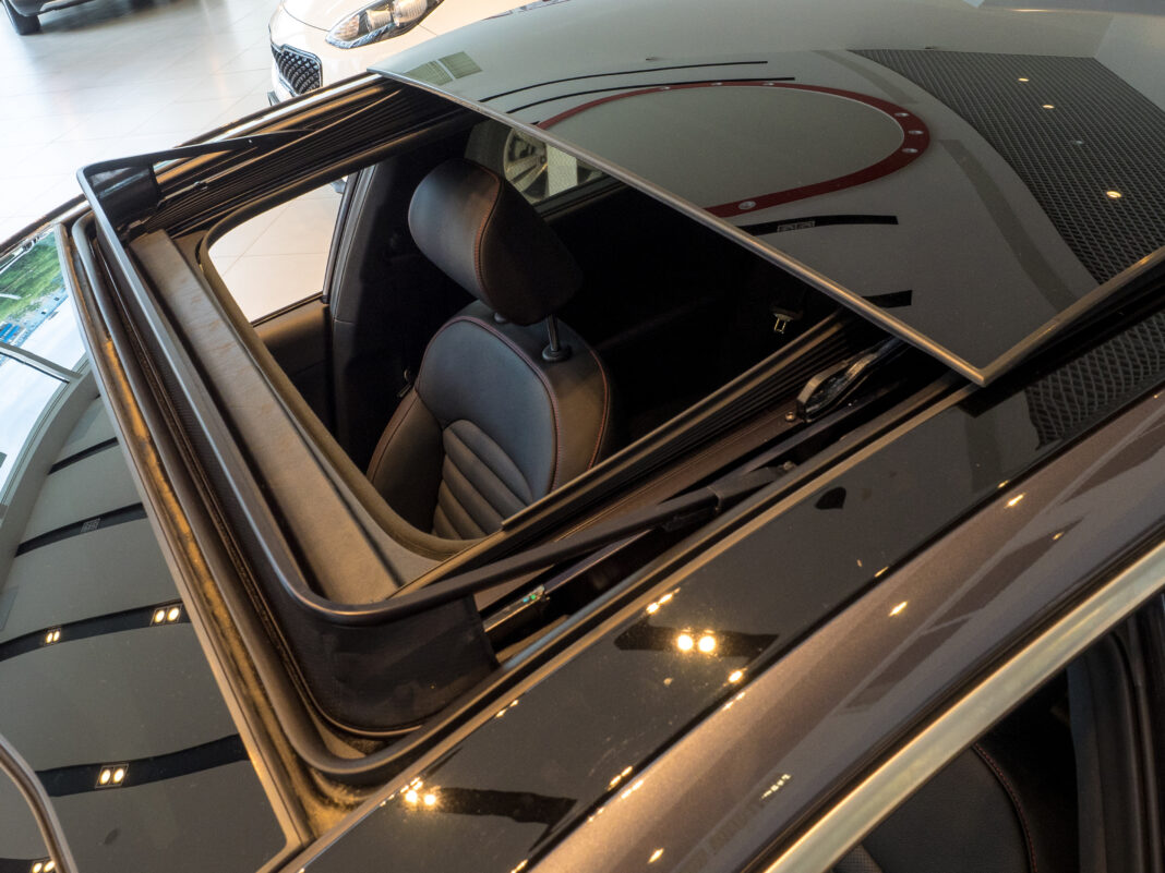 Let air and light into the car: Everything about the sunroof